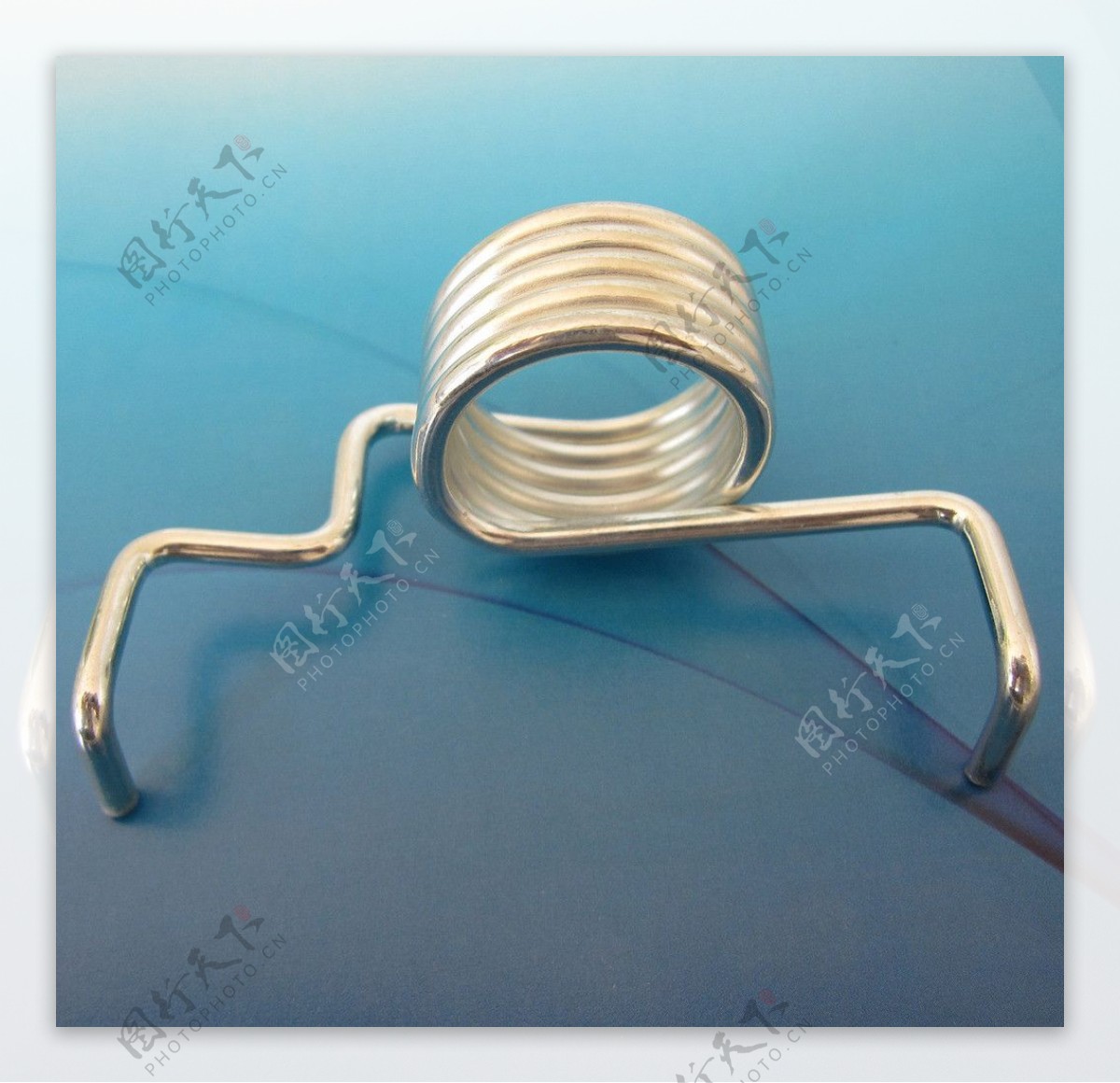 扭转弹簧图片素材-编号09723685-图行天下