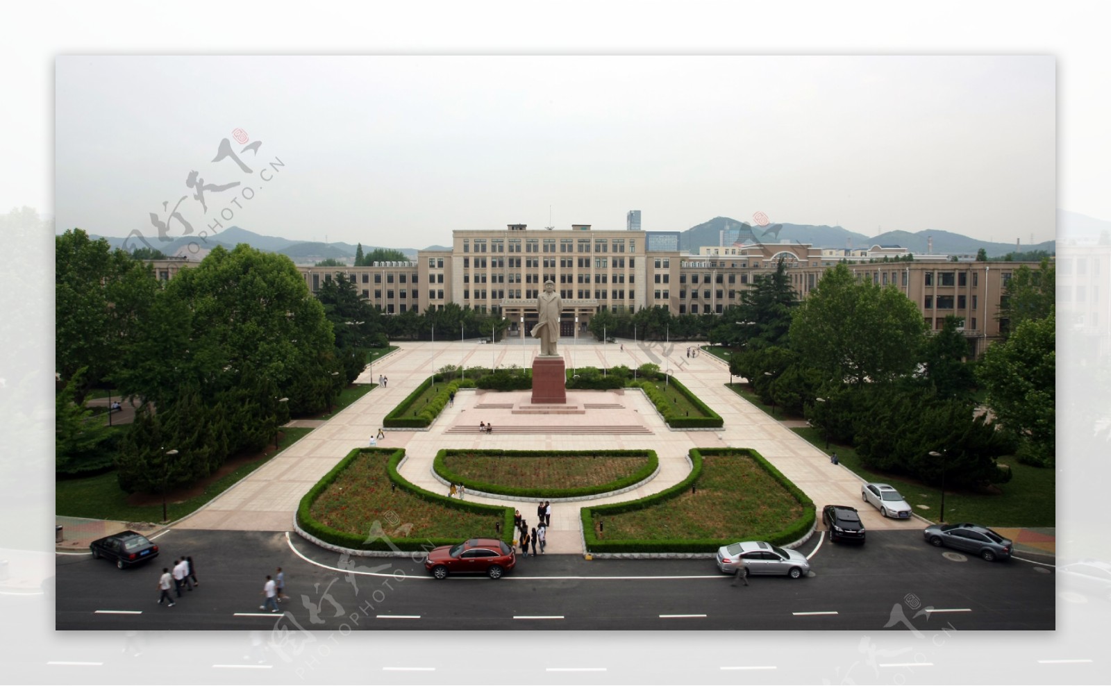 大连理工大学主楼图片素材-编号12147055-图行天下