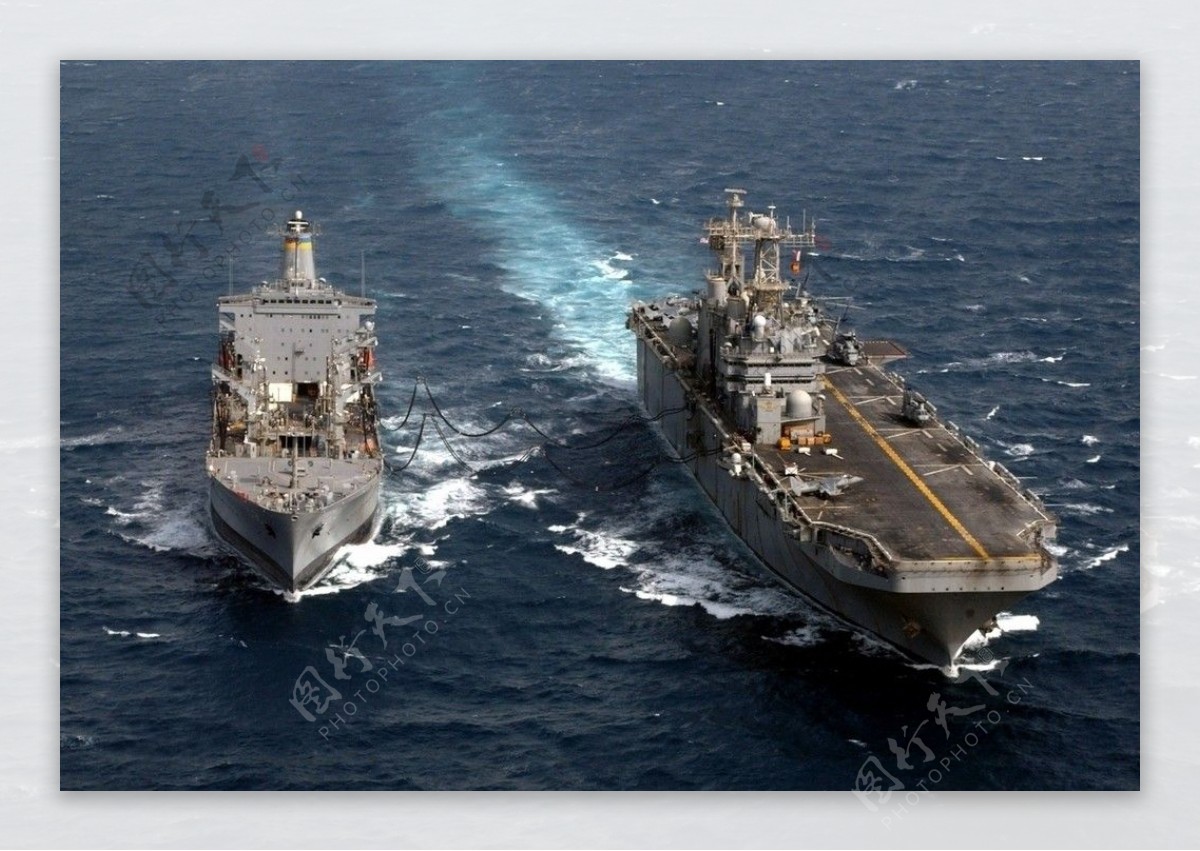 亨利J183凯泽燃油补给船图片素材-编号13300885-图行天下